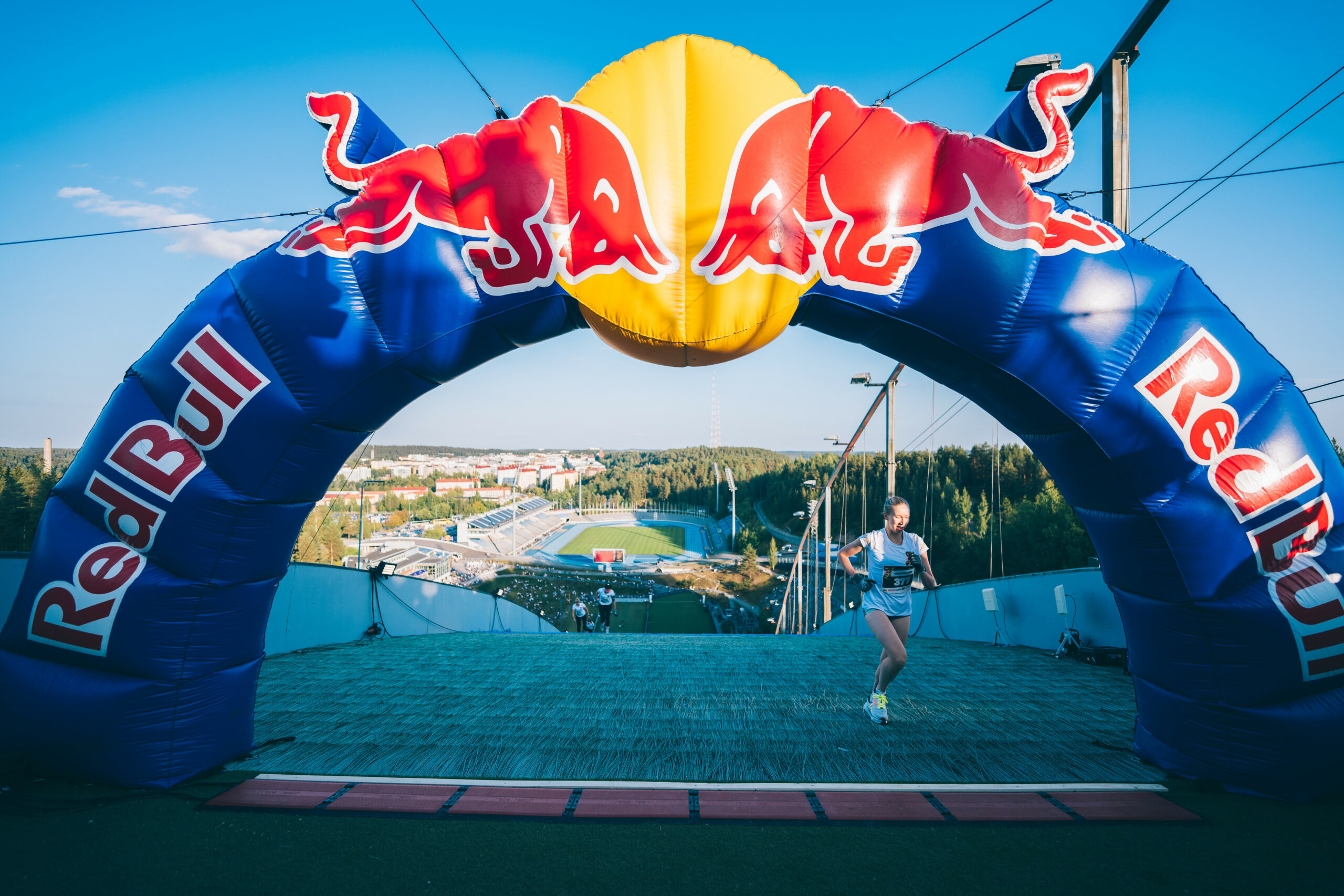 Dare 2B partnerem Red Bull 400 Zakopane - bieg na skocznię